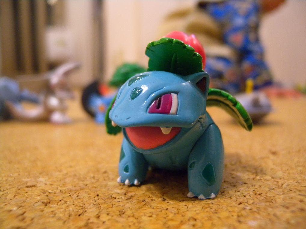 14 Asinine Toy Myths People Actually Believe