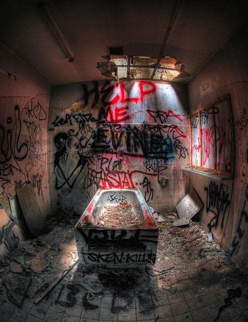 The Creepiest Graffiti Found in Abandon Houses and Buildings