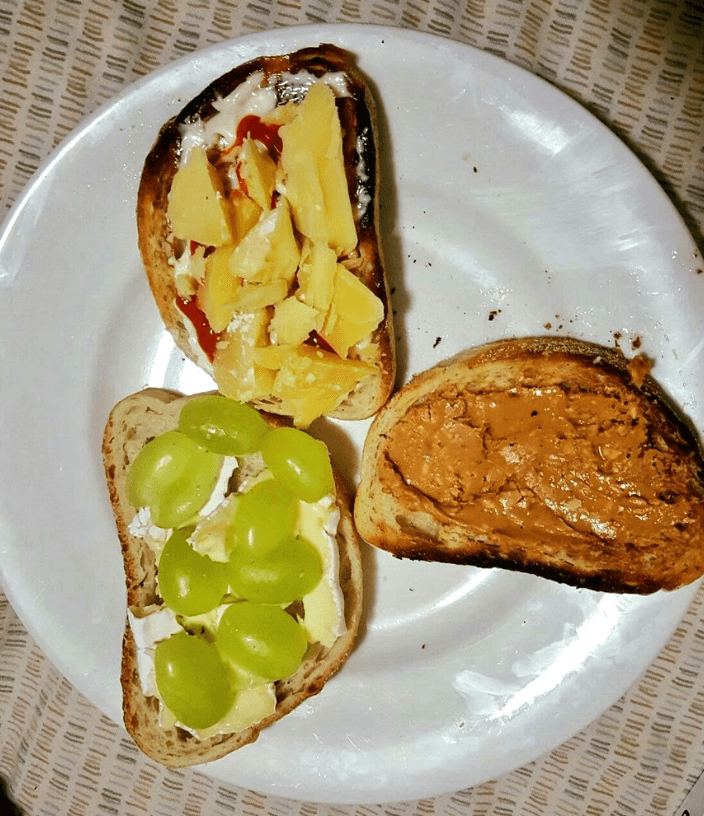 23 Drunk Cooking Photos That Prove Booze and Food Don't Mix