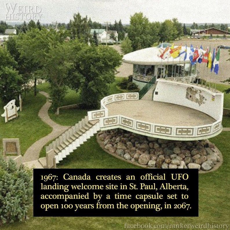 27 Photos Capturing Bizarre Moments In Science Throughout History