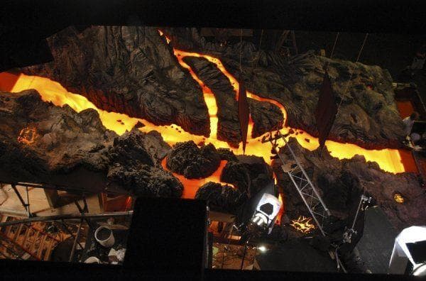 Behind The Scenes Images Of Special Effects You Had No Idea Were Practical