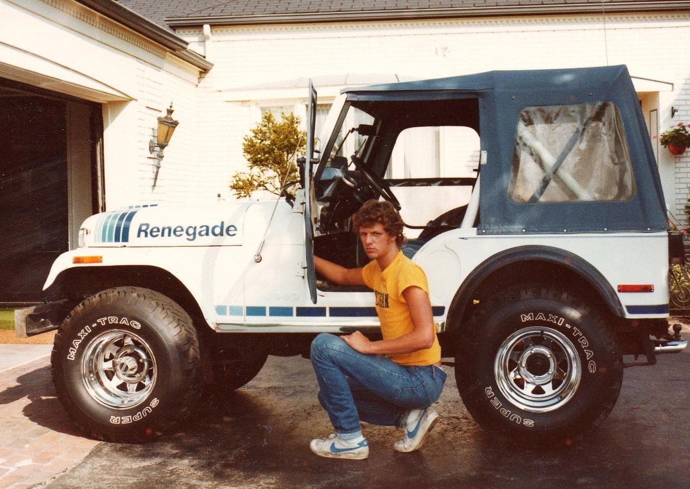 25+ Funny Photos Of Cool Dads In The 1980s