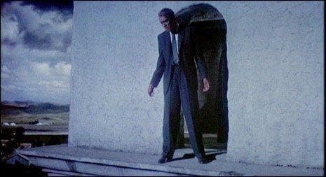 13 Things That Are Instinctively Scary To Humans (And Why)