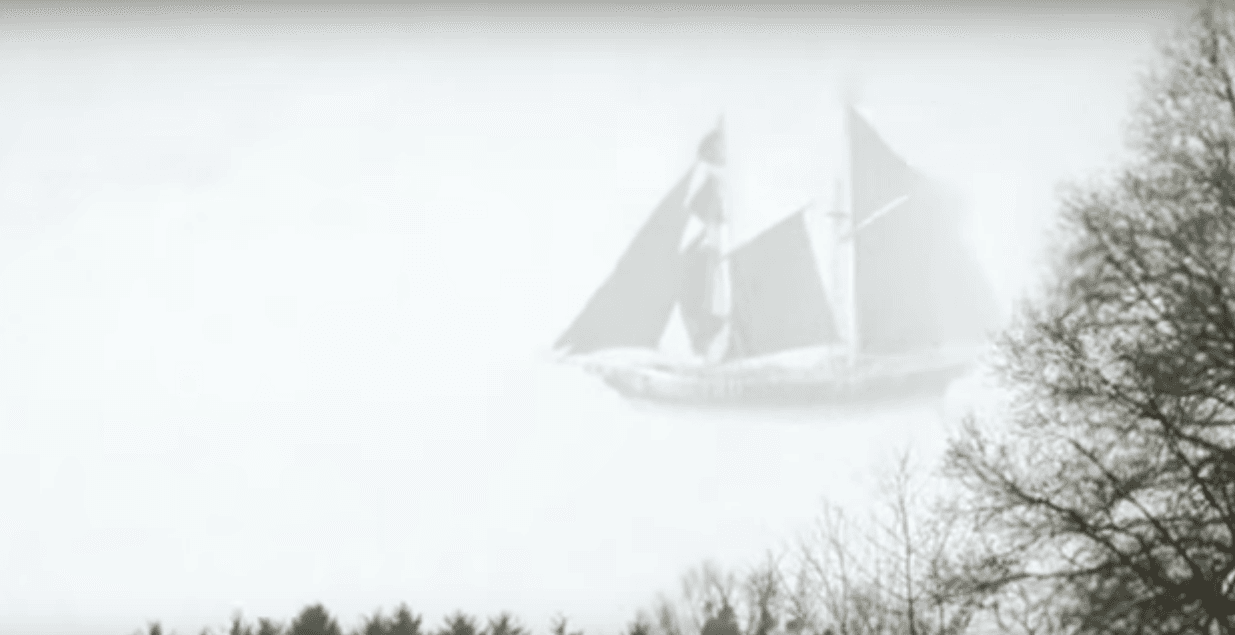 10 Real Photos That Just Might Contain Nautical Ghosts