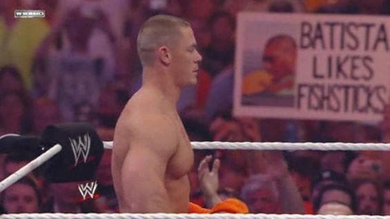 The 28 Funniest WWE Fan Signs Ever