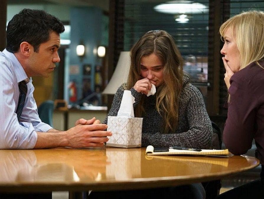 8 Reasons Why Women Love True Crime Stuff