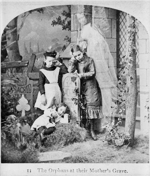 10 Odd Details About Victorian Era Spiritualism