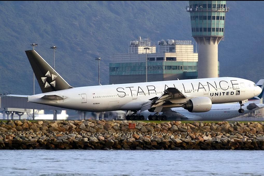 15+ Times United Airlines Abused or Mistreated Passengers