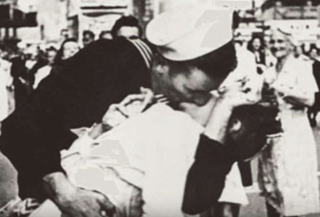 Real Stories Behind The Most Famous Military Pictures Of All Time