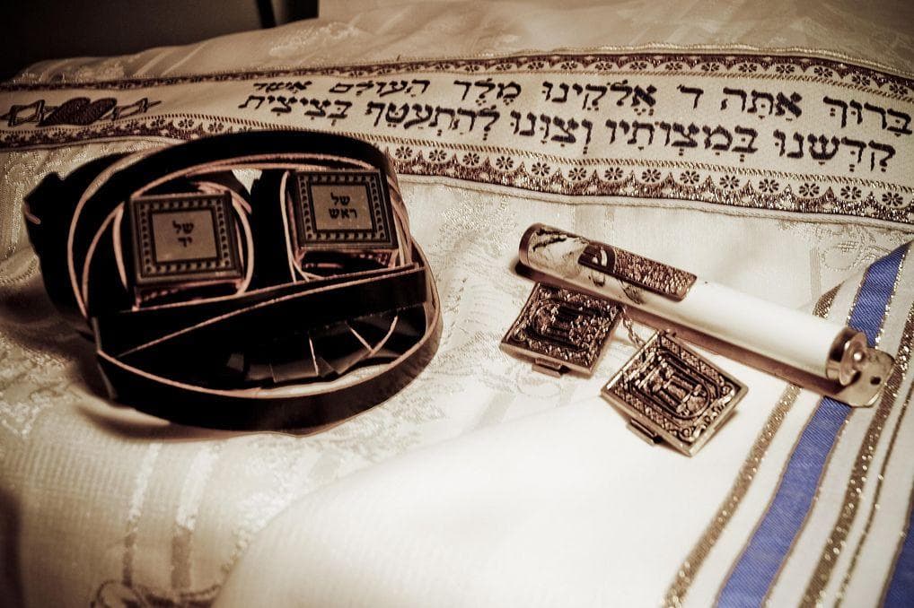 13 Horrifying Stories About The Dybbuk