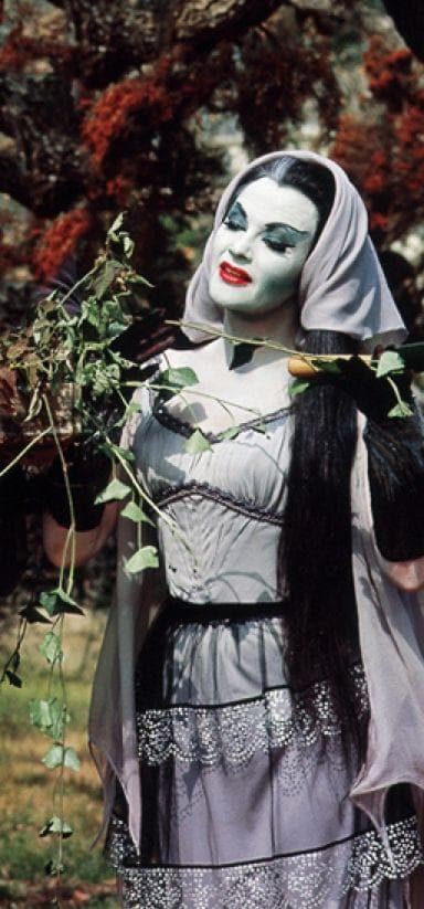 The Secret Behind Mortuary Cosmetics & Their Bizarre Ingredients