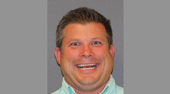 Funny Pictures Of People Smiling In Mugshots