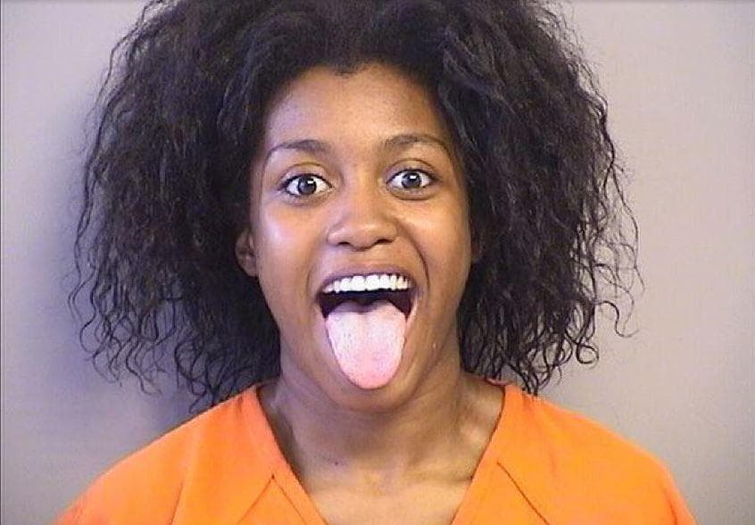 Funny Pictures Of People Smiling In Mugshots