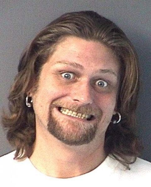 Funny Pictures Of People Smiling In Mugshots