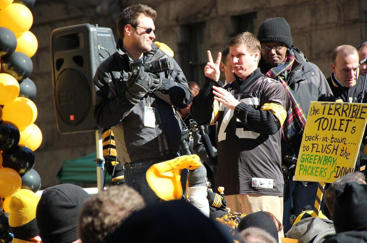 15 Common Problems for Deaf People You've Never Thought About