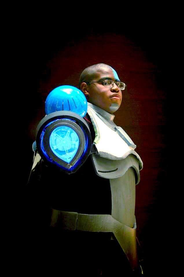 26 Incredible Teen Titans Cosplays That Totally Nail the Characters