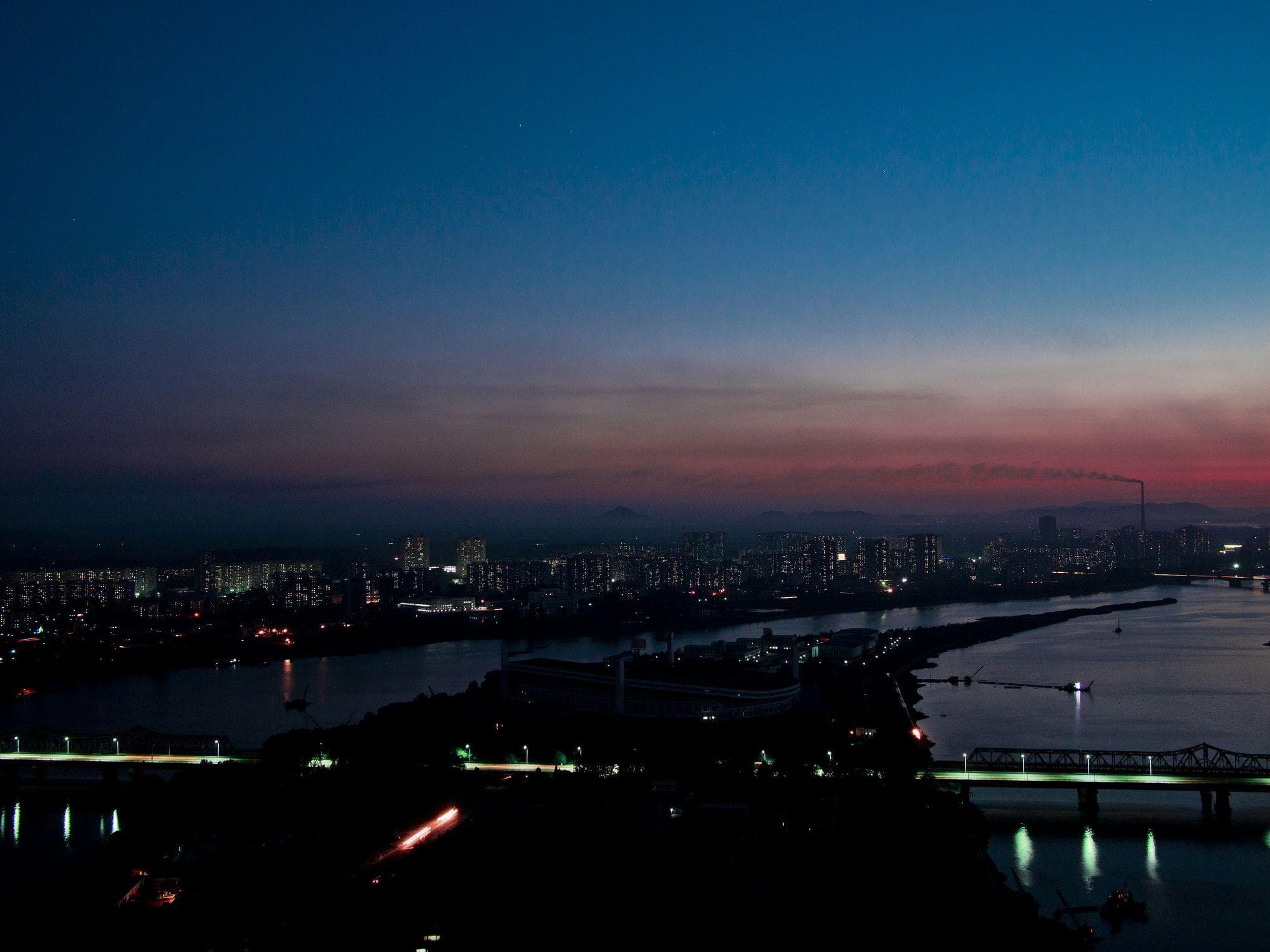 28 Pictures From Pyongyang That Make North Korea Seem Normal