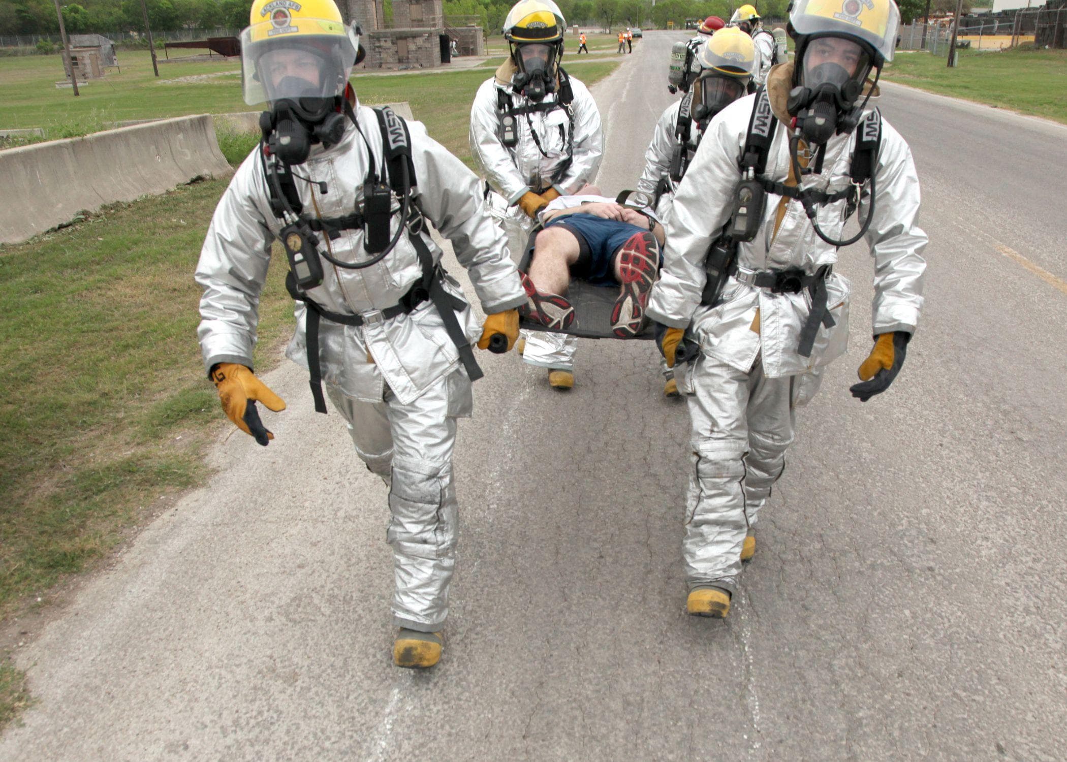 15 Horrifying Things Nerve Gas Does to Your Body
