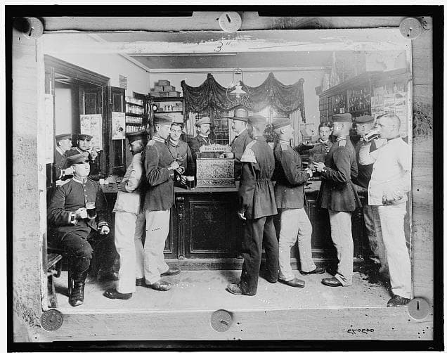 24 Photos Of Bars Around The Turn Of The 20th Century