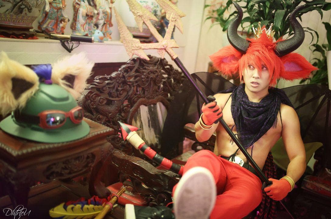 26 Amazing League Of Legends Cosplays That Are Super Accurate