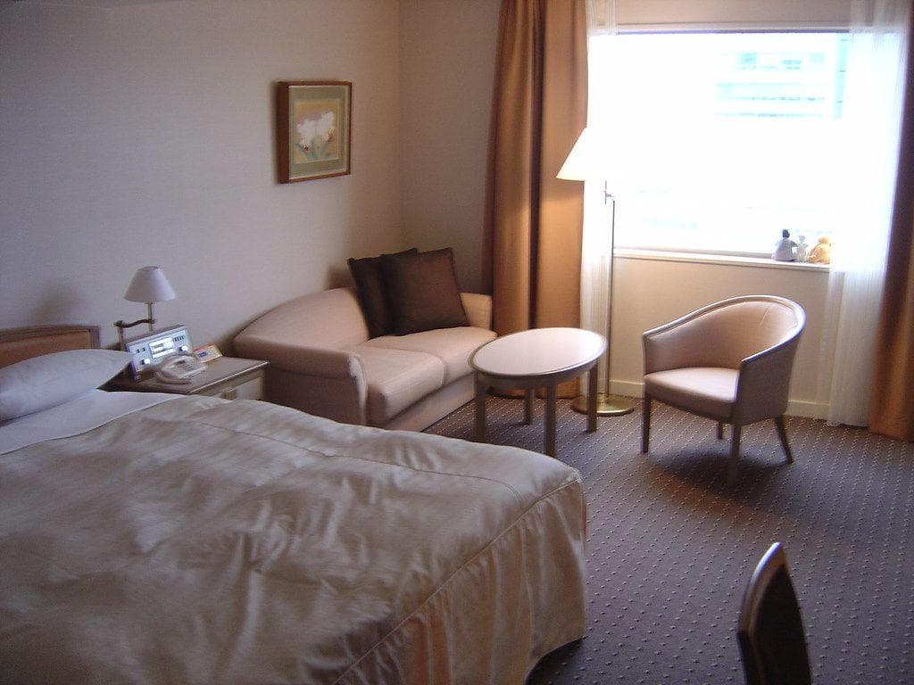 The 14 Creepiest Motel Ghost Stories Ever Told