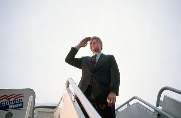 24 Rare Photos Of The '92 Clinton Campaign