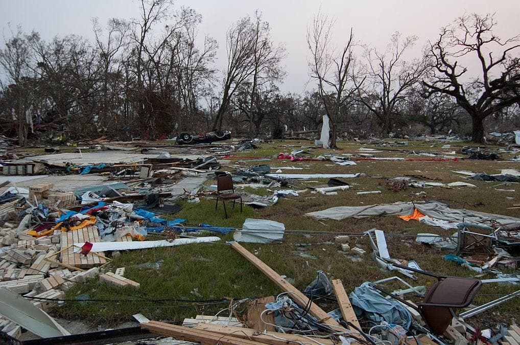 28 Sad Pictures Of Hurricane Katrina's Aftermath