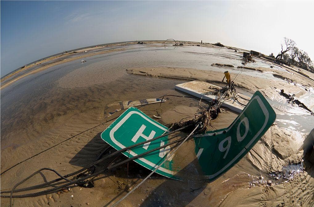 28 Sad Pictures Of Hurricane Katrina's Aftermath