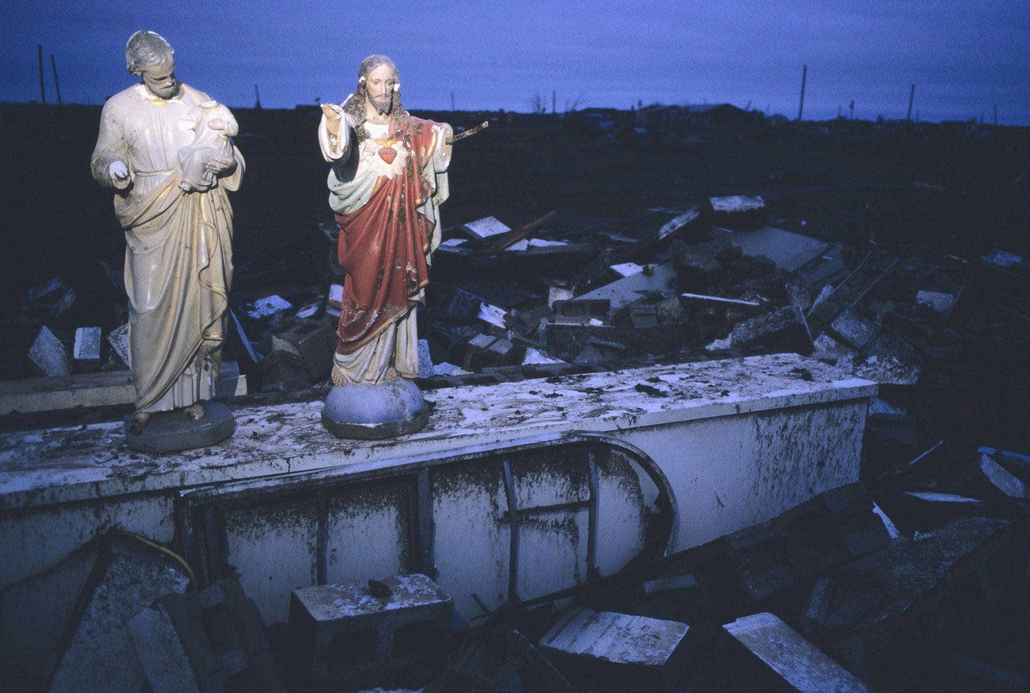 28 Sad Pictures Of Hurricane Katrina's Aftermath