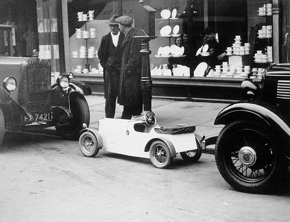 Photos Of Everyday Things You Won't Believe Were Around In The '30s