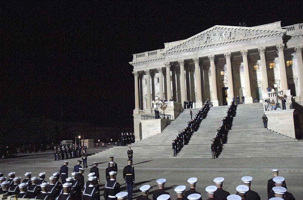 24 Somber Photos Of US Presidential Funerals
