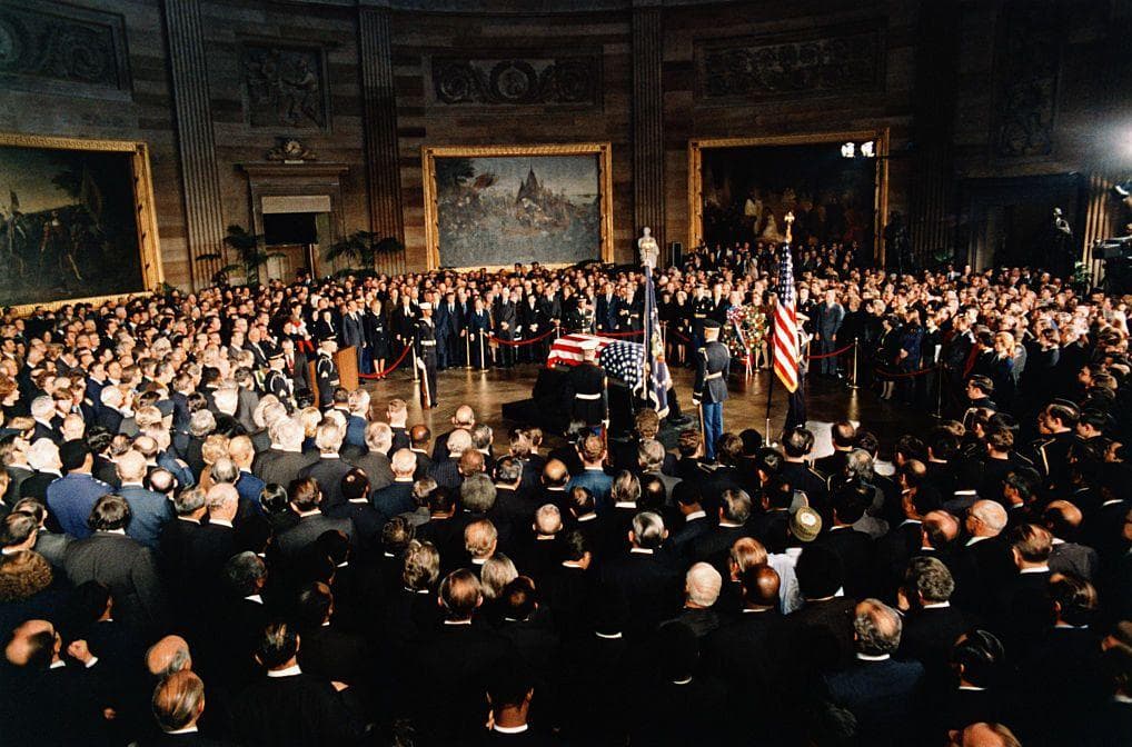 24 Somber Photos Of US Presidential Funerals