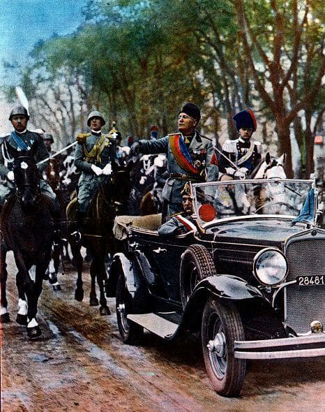 21 Rare Pictures of Benito Mussolini