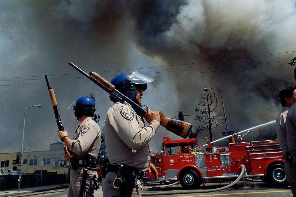 27 Eye-Opening Photos Of The LA Riots