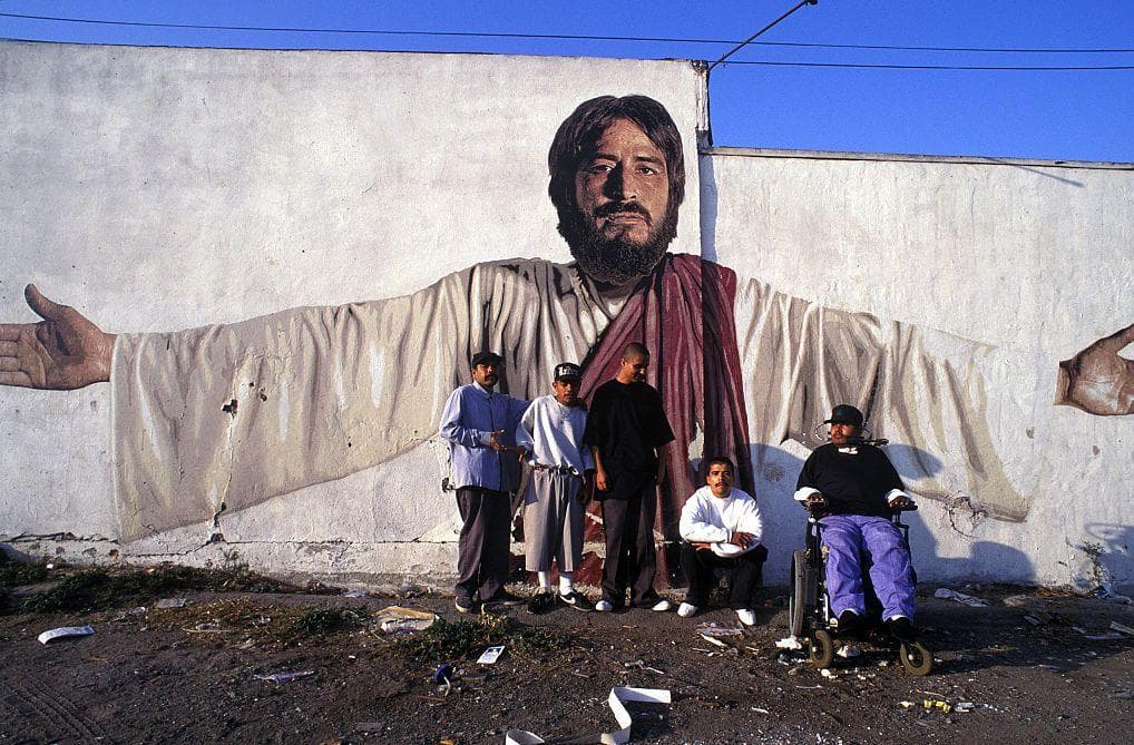Random Startling Photos Of Gangs In Los Angeles During The '80s And ...