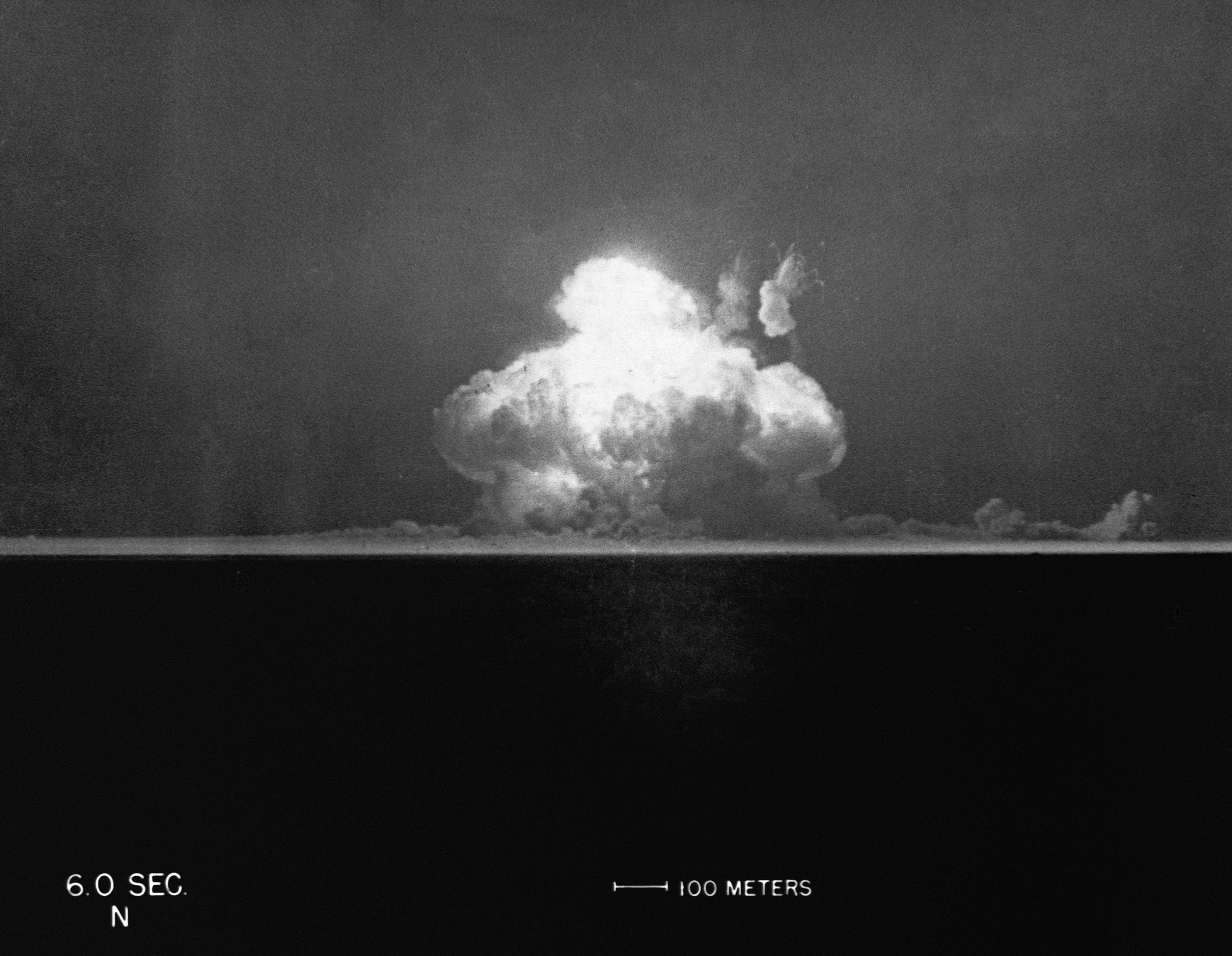 22 Unbelievable Photos From The Detonation Of The First Atomic Bomb