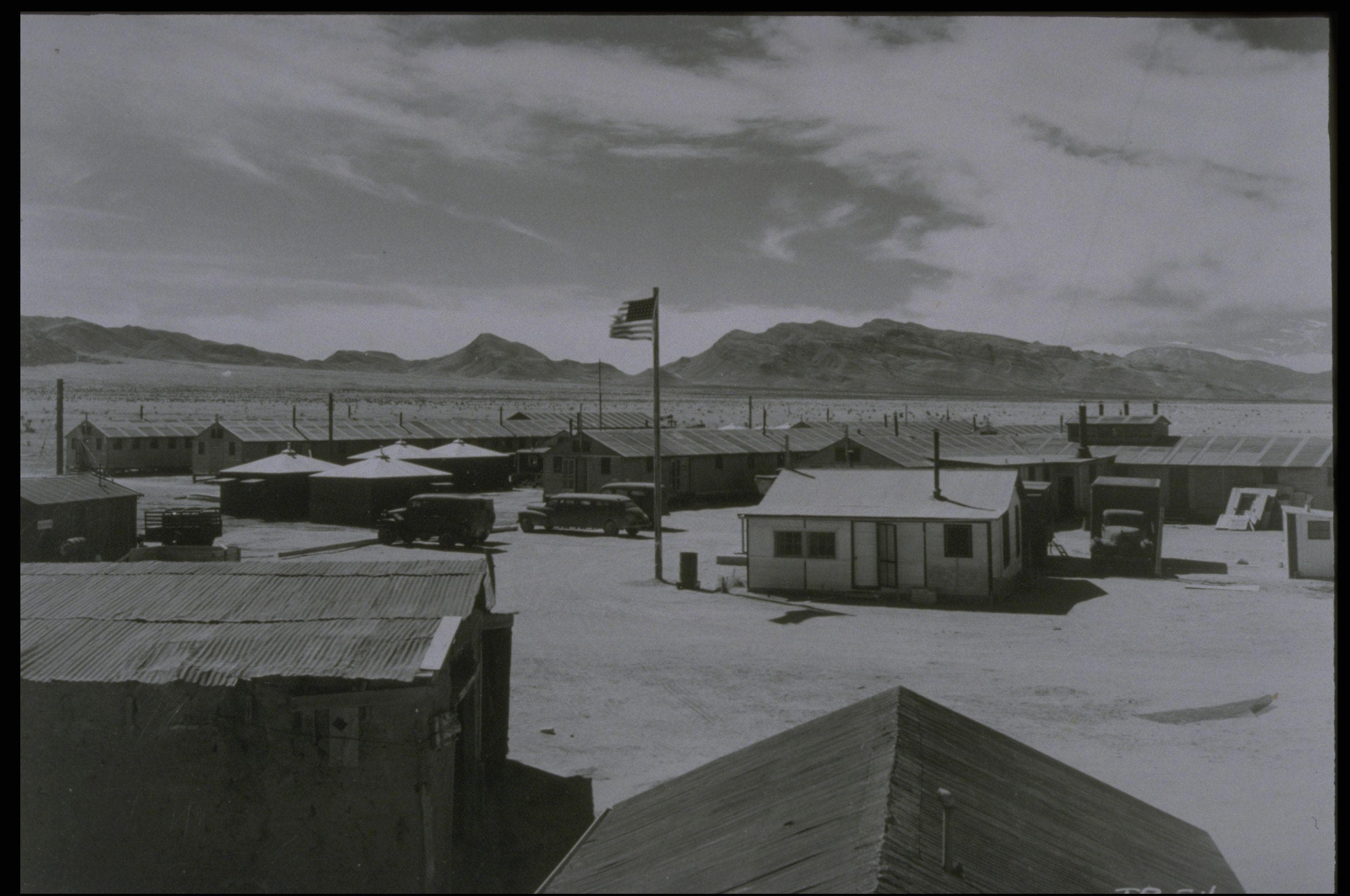 22 Unbelievable Photos From The Detonation Of The First Atomic Bomb