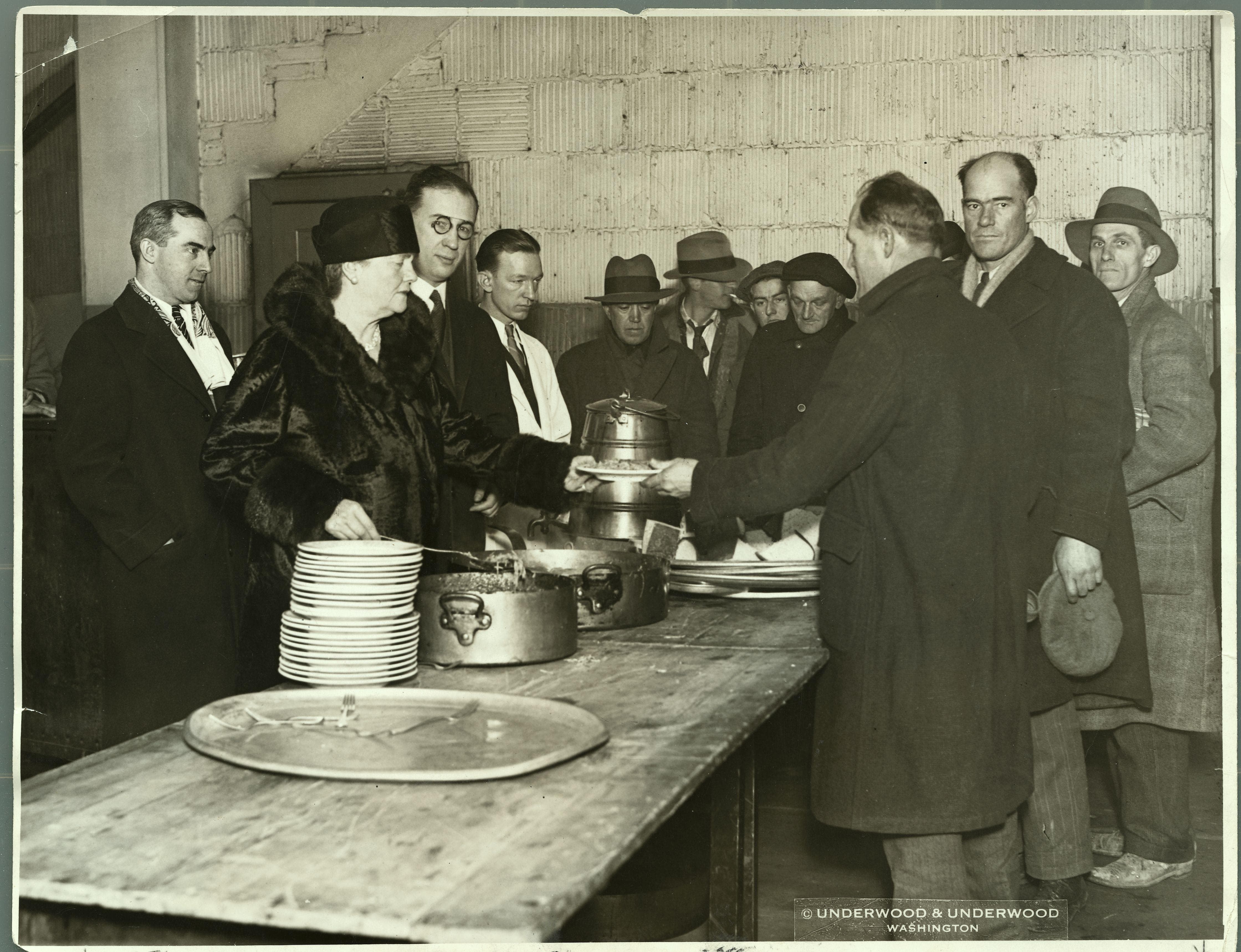 22 Photos of Badass Women During The Great Depression
