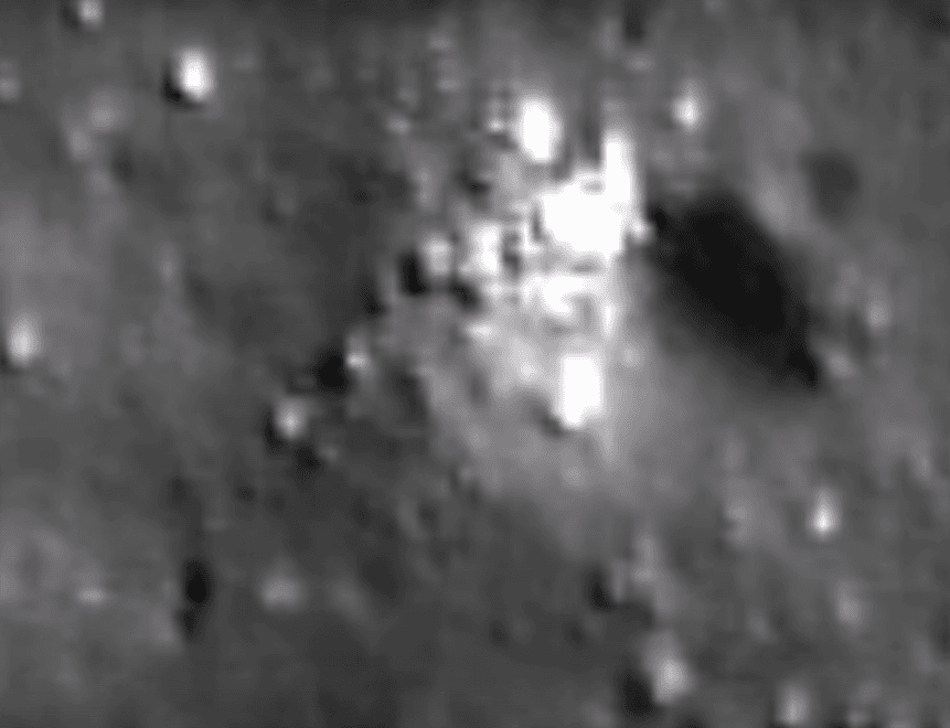 15 Infamous Photos That May Very Well Contain Aliens