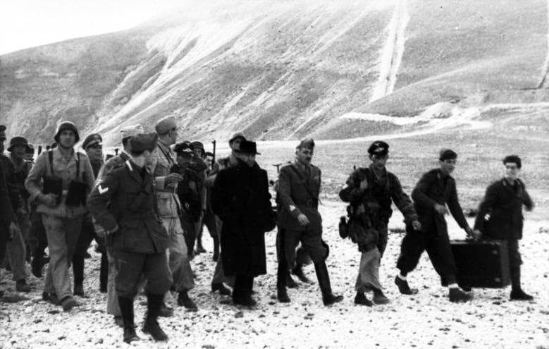 This Rare Photo Captures The Moment Benito Mussolini Died