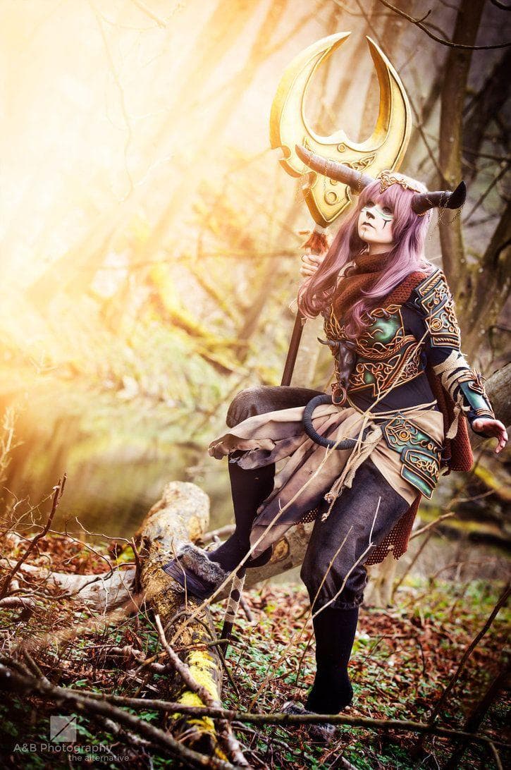 Stunning Zodiac Cosplay