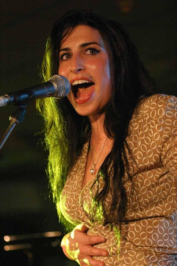 12 Tragic Facts About The Short Life Of Amy Winehouse