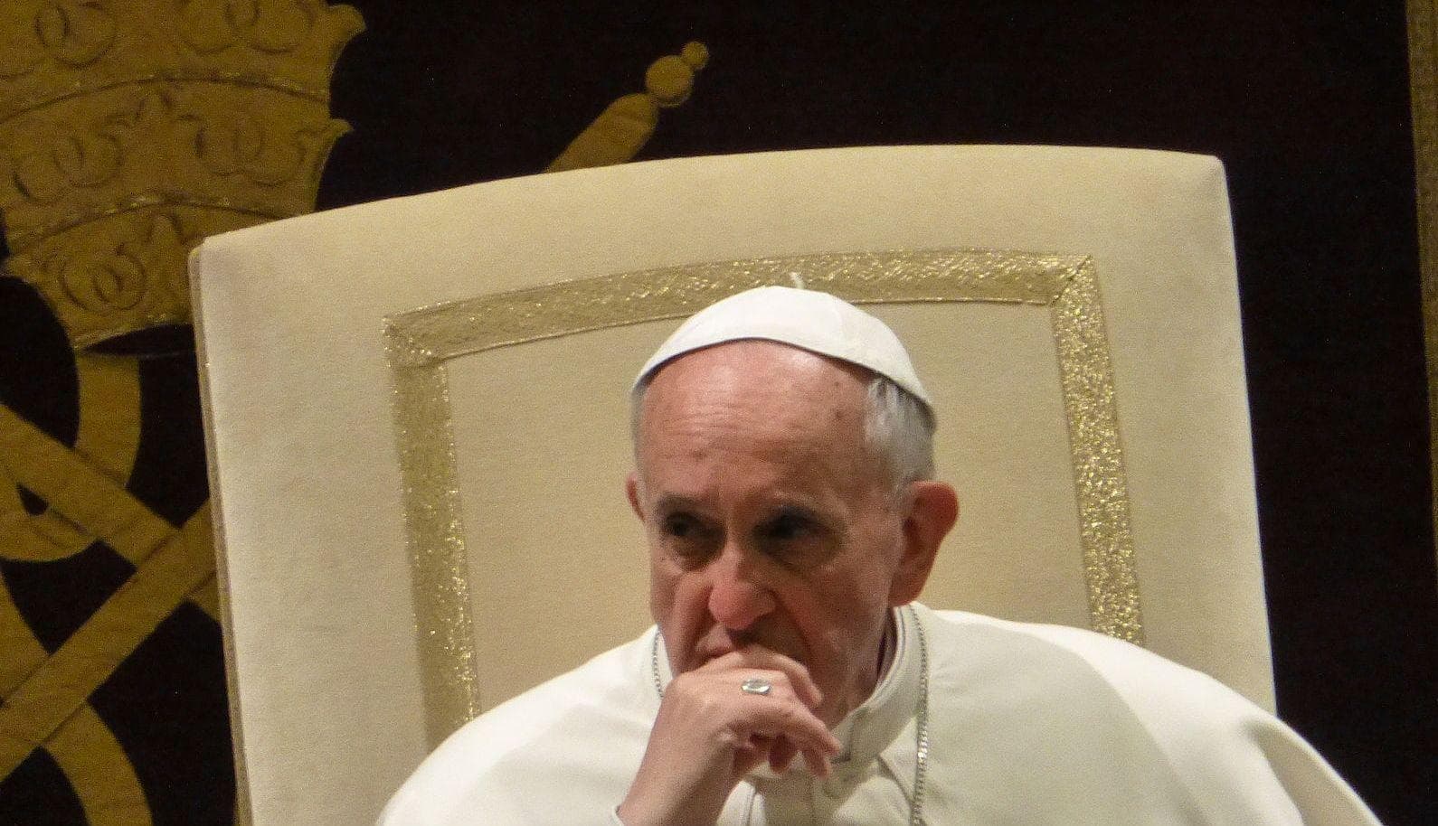 Here's What A Day In The Life Of Pope Francis Really Looks Like