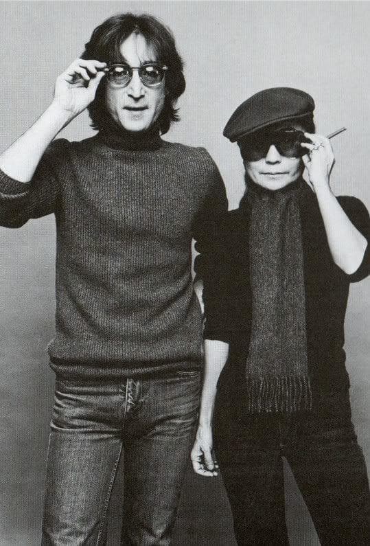 The Cursed Dakota Building In NYC Has A Tragic And Macabre History