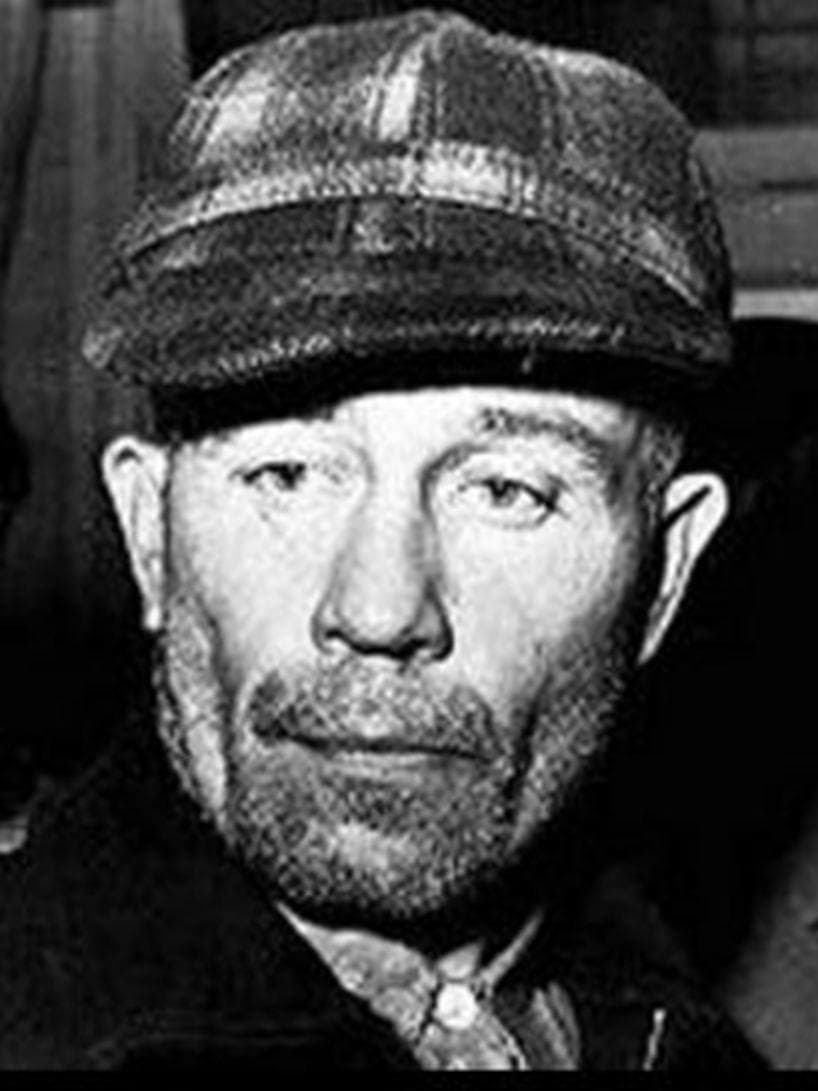 What Murderer Ed Gein Was Like As A Kid