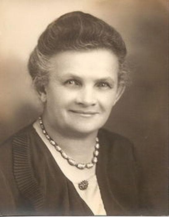 What Murderer Ed Gein Was Like As A Kid