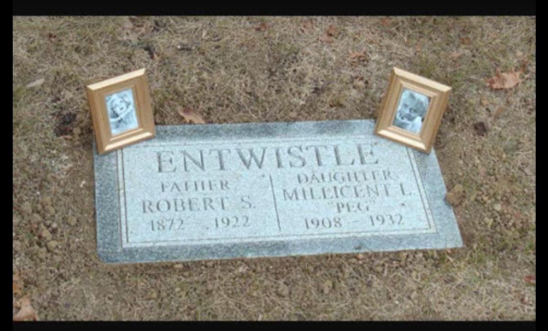 The Story Of Peg Entwistle, The Most Infamous Hollywood Haunting