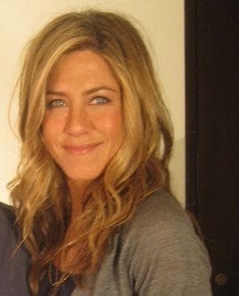 12 Depressing Stories About Jennifer Aniston