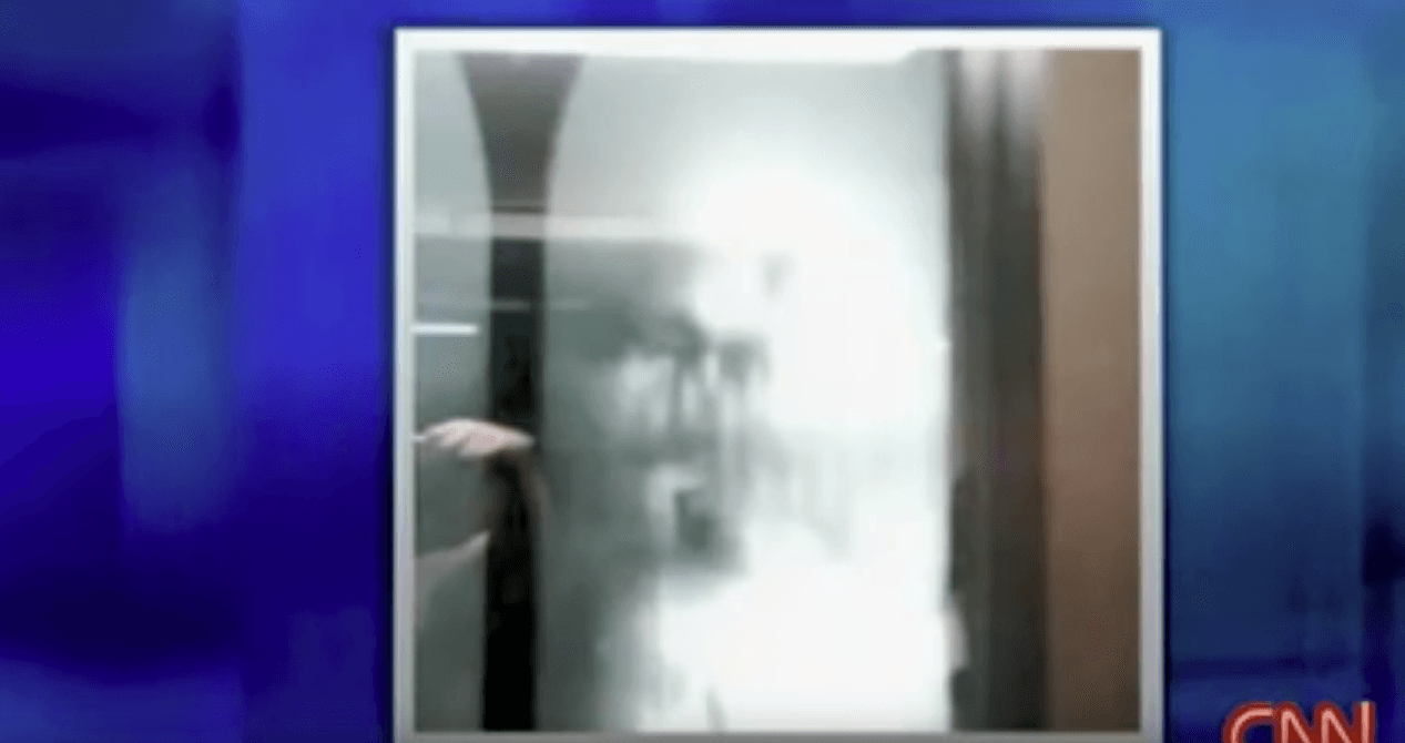 15 Creepy Photos That Allegedly Show a Risen Jesus Christ