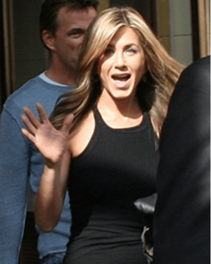 12 Depressing Stories About Jennifer Aniston